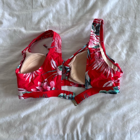 Kona Sol Swim Kona Sol Red Floral Keyhole Bikini Top Poshmark